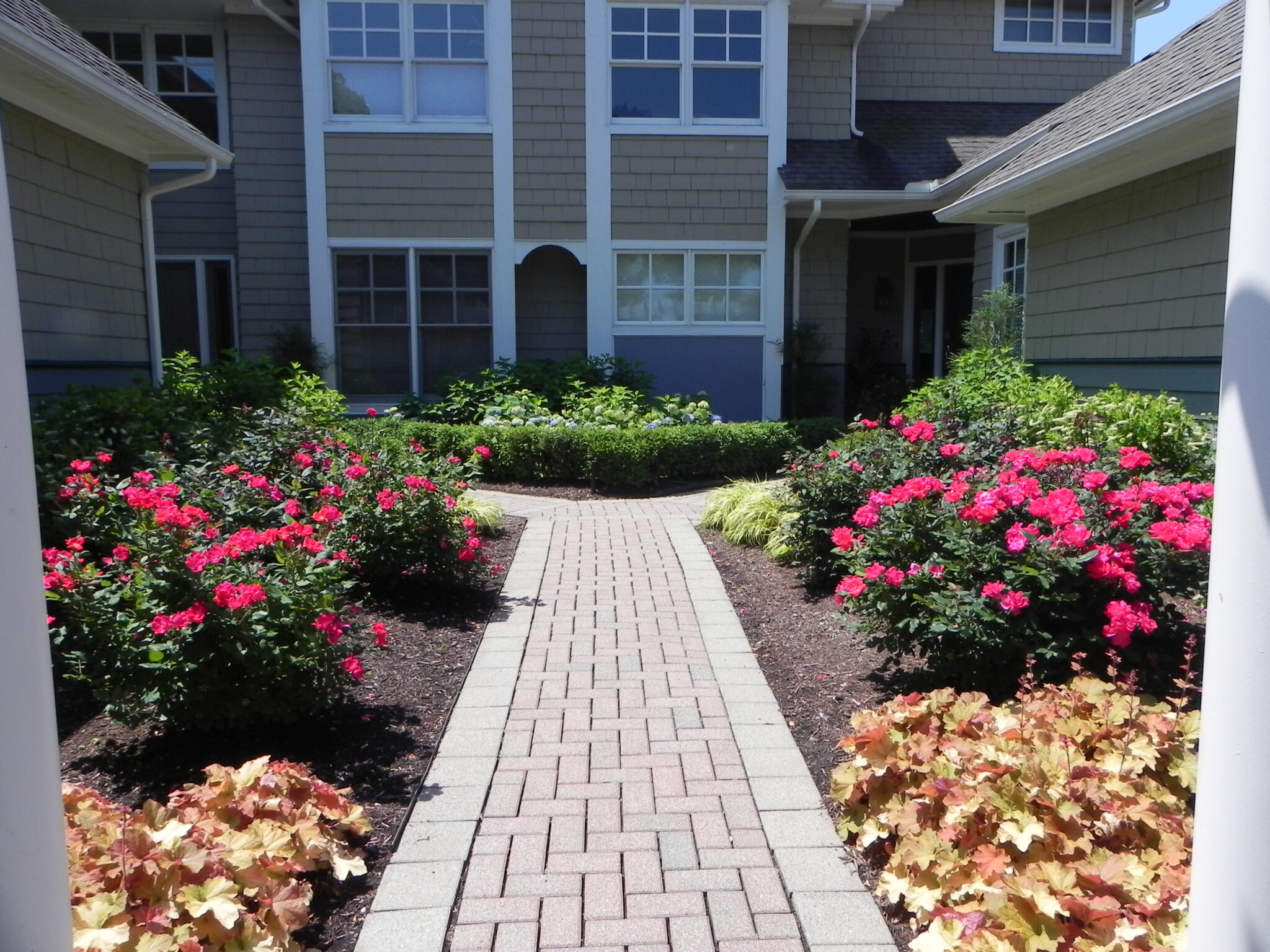 Lanhan Landscaping – Proudly Serving Northeast Ohio