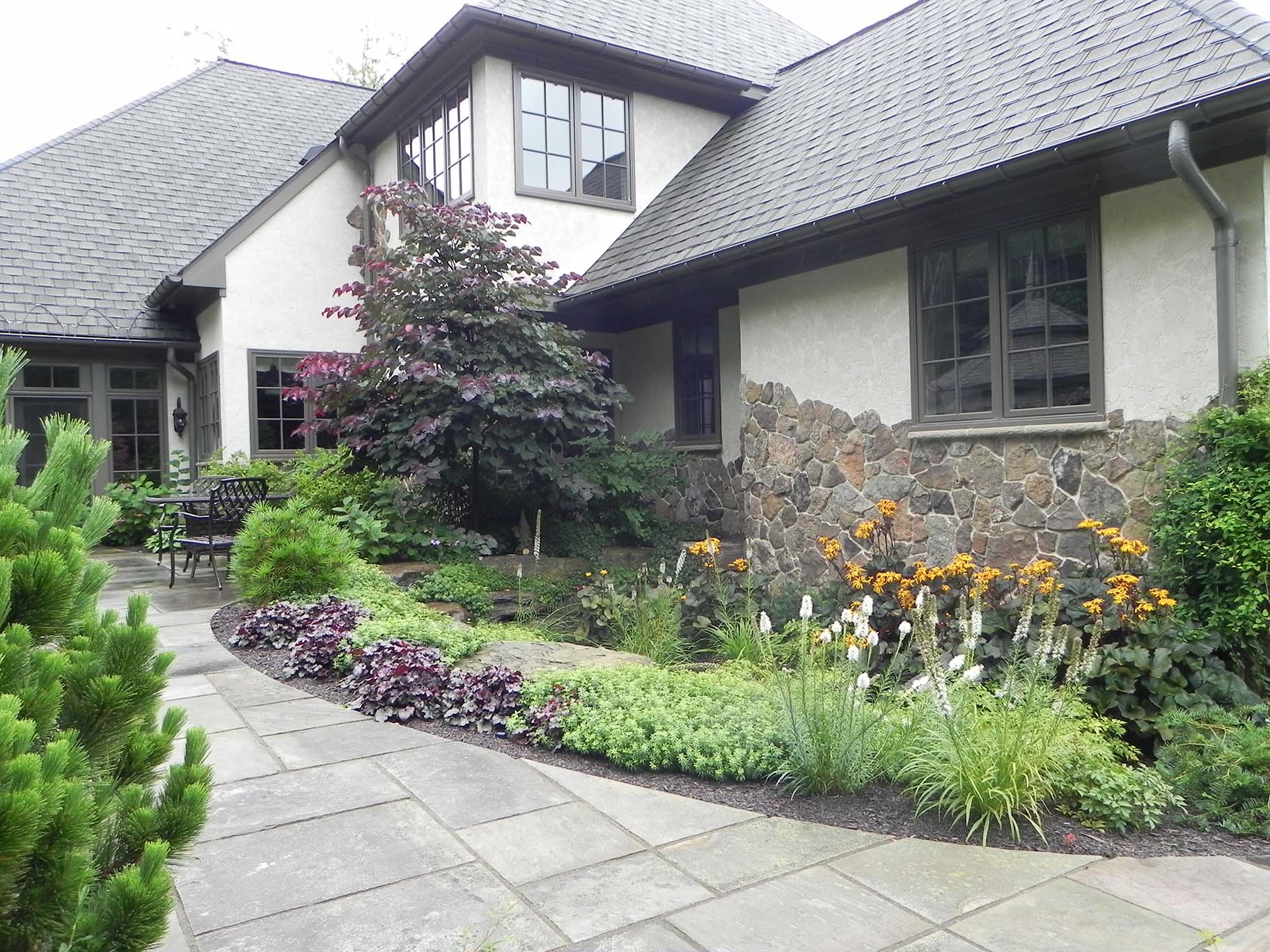 Lanhan Landscaping – Proudly Serving Northeast Ohio